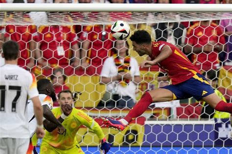 EM Halbfinale Spanien Besiegt Frankreich Mit 2 1
