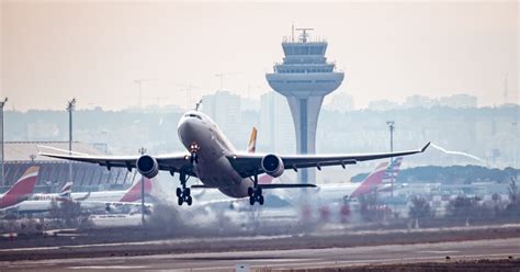 69 “la Escasez De Pilotos No Existe Es Una Excusa Para Reducir