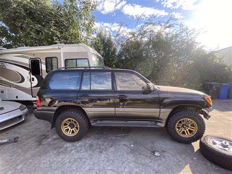 Just Put The Wheels On R Landcruisers