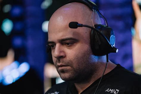 Escándalo En El Mundo De Los Esports Entrenadores De “counter Strike