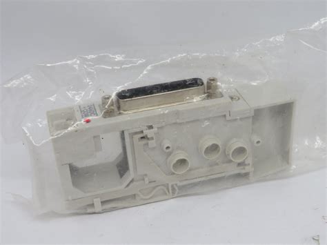 Smc Sx3000 64 1a D Sub Block For Valve 24vdc Red Led Open Bag Nwb Industrial Automation Canada