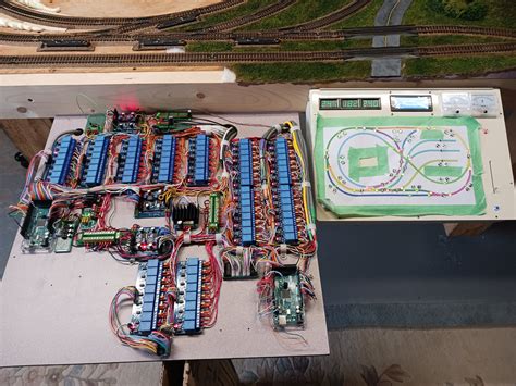 Auto Reverse Turnout Arduino