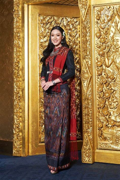 Thailand 🇹🇭 ชุดพื้นเมืองภาคอีสาน Northeastern Traditional Dress นางสาวไทย Miss Thailand