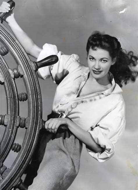 22 Vintage Photos Of A Very Young Yvonne De Carlo In The 1940s