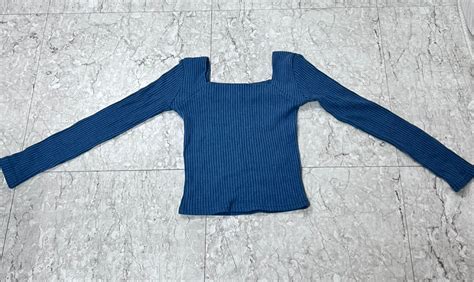 기프티박스 스퀘어넥 기모 골지 니트 당근마켓 중고거래