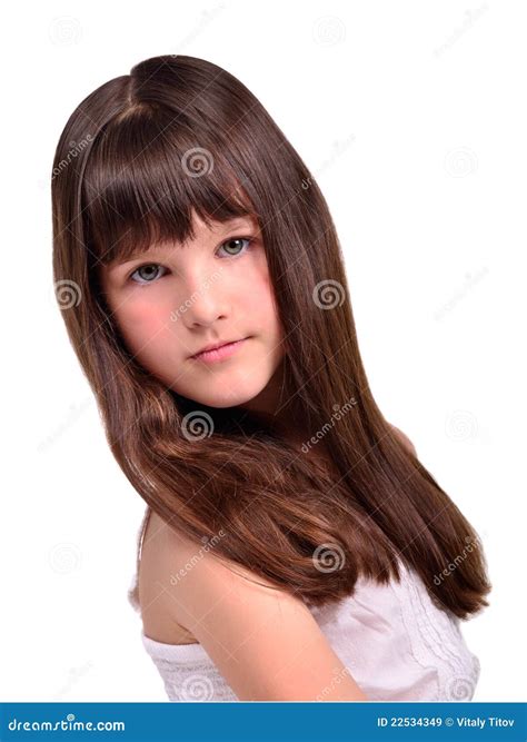 Retrato De La Niña Hermosa Con El Pelo Largo Imagen De Archivo Imagen