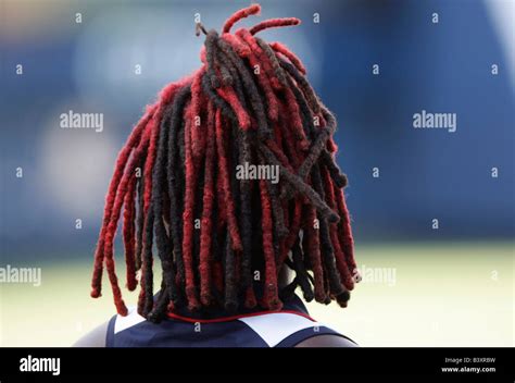 Rastafari Frisur Dreadlocks Fotos Und Bildmaterial In Hoher Auflösung