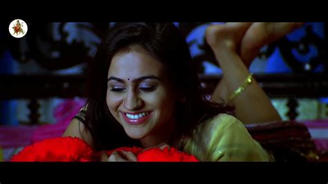 Telugu Tamil Bollywood Actress Aksha Pardasany Beautiful Model