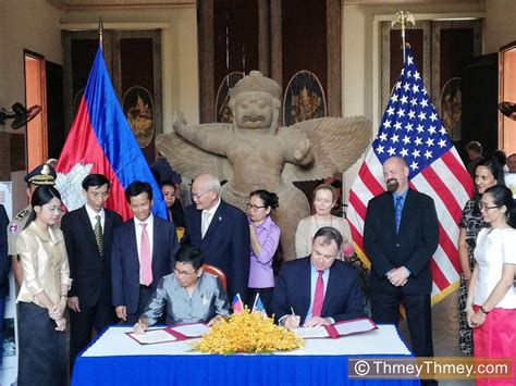 កម្ពុជា កំពុង ទាមទារ វត្ថុ បុរាណ ពី បណ្ដា ប្រទេស អាស៊ាន វិញ