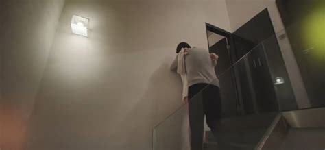 新聞女王丨何依婷為求上位激咀馬國明率先睇！ 新婚人妻晒白滑長腿兼香肩任睇唔嬲 事事如意生活網站