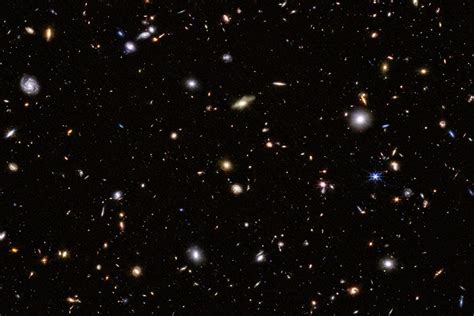 What The Discovery Of Massive Early Galaxies Could Mean For Cosmology