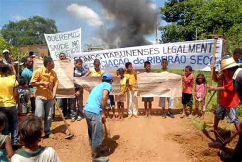 G1 Manifestantes Fecham Estrada Na Bahia Notícias Em Brasil