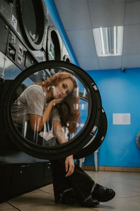 Laundromat Photoshoot Laundry Shoot Laundromat Laundry Room Pictures