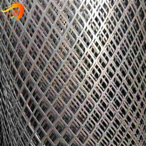 China Building Materials Galvanized Expanded Metal Plaster Mesh Roll