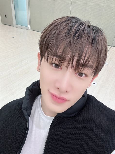 WONHO Official on Twitter 월 일 위니 만나는날 오늘의 위니 만나기 완료 원호 WONHO Dont Regret 돈리그렛 WONHO