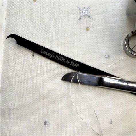 Coreys Hook N Snip And Tweezer Set Lindas Electric Quilters