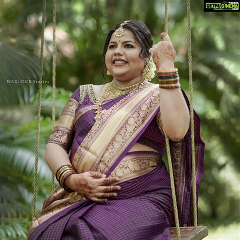 Sneha Sreekumar Wiki Biography Age Gallery Spouse And More