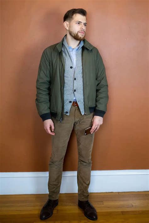 9 Casual Dinner Outfits For Men For Your Next Night Out The Modest Man
