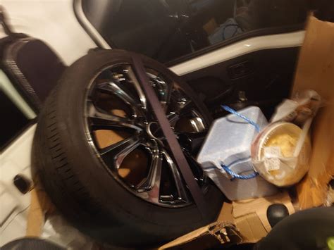 レジェンドのホイールショット・ホイール交換・6月もよろしくお願いします・diyに関するカスタム事例｜車のカスタム情報はcartune