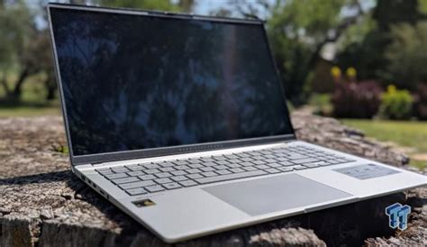 Asus Vivobook Review