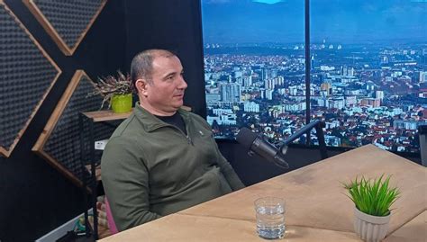 ПАДНАЛ ОД КРЕВЕТ ВО БОЛНИЦА И СЕ ЈАВИЛ НА 112 ОТИ ДВА ЧАСА НИКОЈ НЕ