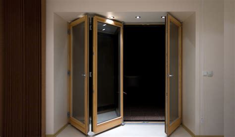 Collapsible Door Types Materials And Benefits