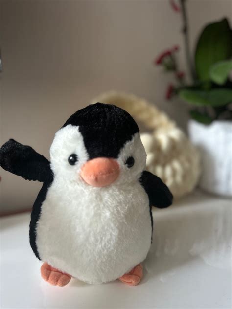 可愛企鵝公仔｜cute Penguin Toy Doll 興趣及遊戲 玩具 And 遊戲類 Carousell
