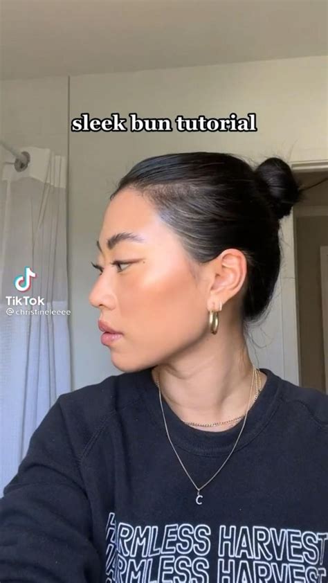 Sleek Bun Tutorial Sleek Bun Hairstyles Hairstyles For Layered Hair