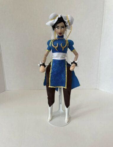 Chun Li Custom Doll 3940397445