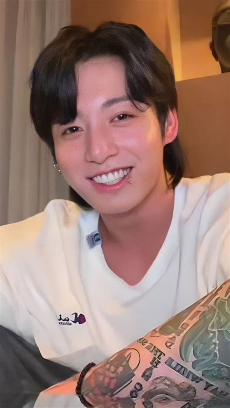 Pin En Cute Asian Guys Foto Jungkook Jungkook Chicos Apuestos