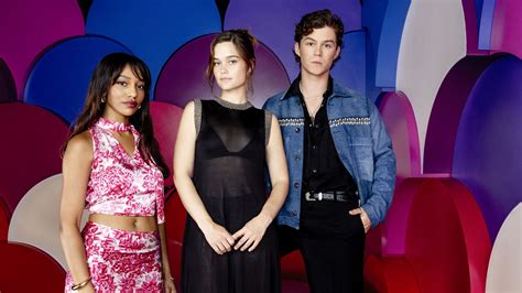 90er Kultfilm Eiskalte Engel kommt als Serie zurück