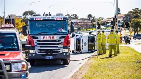 Wa Police Officers Escape Injury After Van Crashes And Rolls At