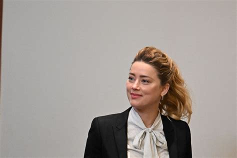 조니 뎁의 명예 훼손 혐의로 기소 된 여배우 앰버 허드에 대해 우리가 아는 모든 것 Infobae