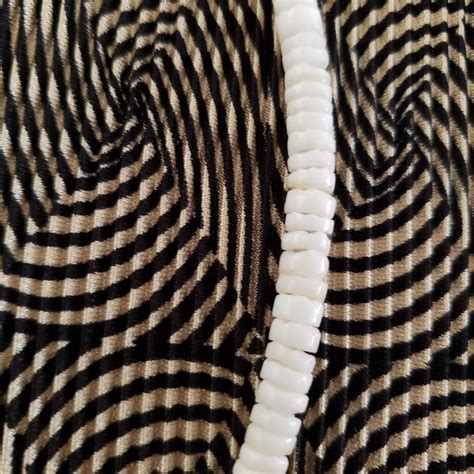 Authentic Puka Shell Necklace 1960s 1970s Vintage Depop