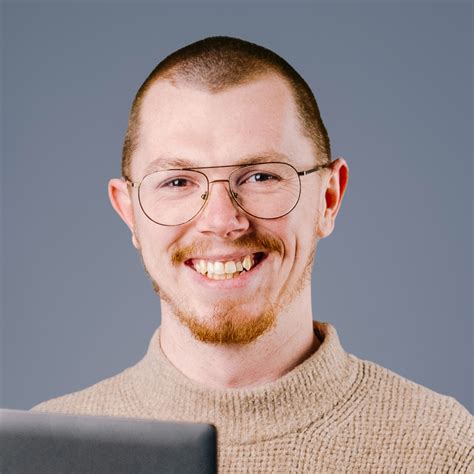 Marcel Blohm IT Helpdesk Mitarbeiter Junge Bäckerei XING