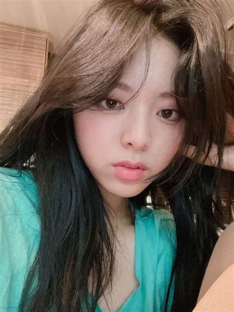 Itzy Yuna Itzy Yu Na
