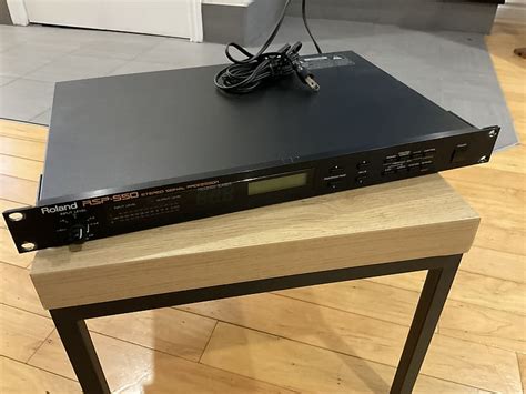 Roland RSP 550 Multi Effects Processor Reverb Canada
