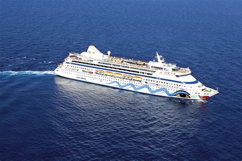 AIDAaura der Reederei AIDA Cruises