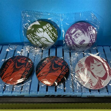 進撃の巨人 缶バッジ セリフ 名場面 リヴァイ エレン ハンジ サシャ By メルカリ
