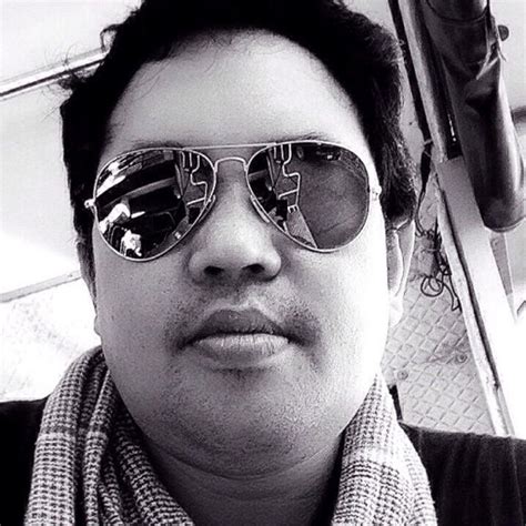 Warach Madhyamapurush Doctor Of Philosophy University Of Phayao Phayao Tourism Research