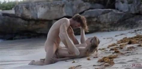 Free Extraordinary Art Sex Of Nice Pair On Beach Movie Scene Porn Video HD