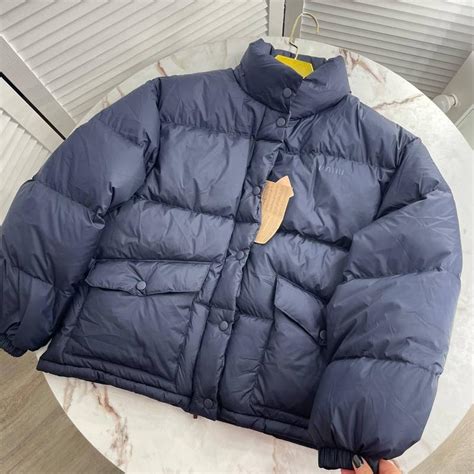 Пуховик Miu Miu наповнення пух — ціна 7025 грн у каталозі Пуховики Купити жіночі речі за