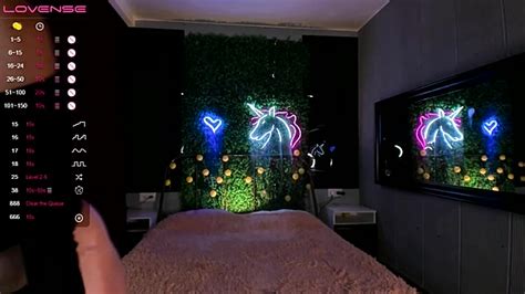 Live Adult Cam Gallery Updating Every 10 Minutes For Vivian Taft Vivian Taft