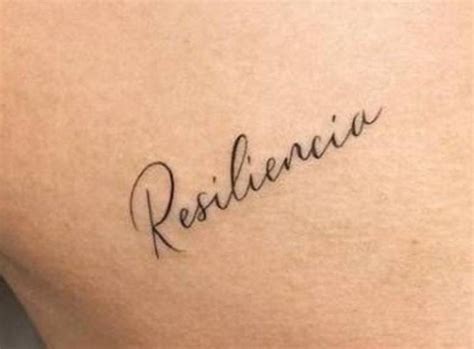 Pin De Hernan Centurion En TATTOO FLORES
