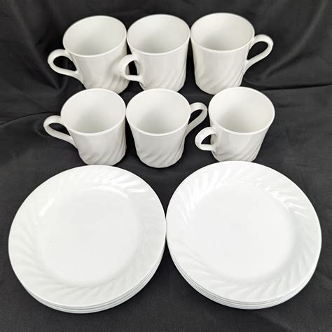 Set Of 11 Corelle Elegance Enhancements White Swirl Dessert Plates And 6