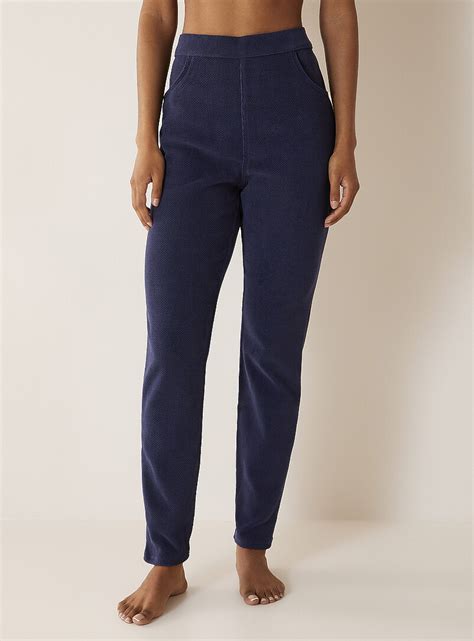 Le legging côtelé velouté | Hue | Magasinez des Leggings & Jeggings pour Femme en ligne | Simons