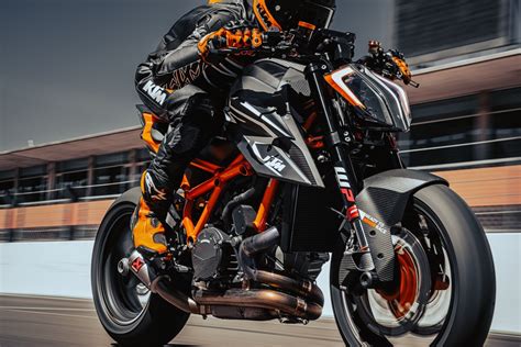 KTM 1290 Super Duke RR 2023