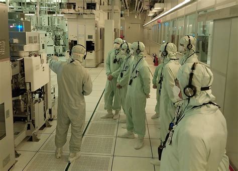 聯華電子 Umc 【聯電 X 高科大 半導體暑期專班 開張了！】 暑假進入第三周，大家的暑假怎麼過呢？