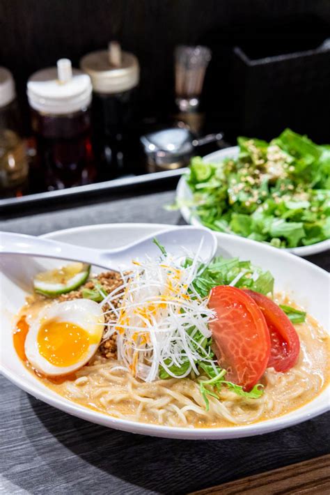 担々麺 猿麻の夏季限定冷やし担々麺はいしゃの食べ歩き