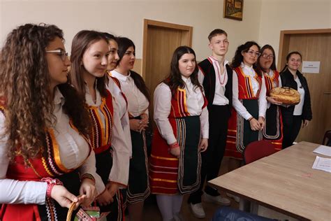 Търговска гимназия „Княз Симеон Търновски“ Стара Загора Баба Марта